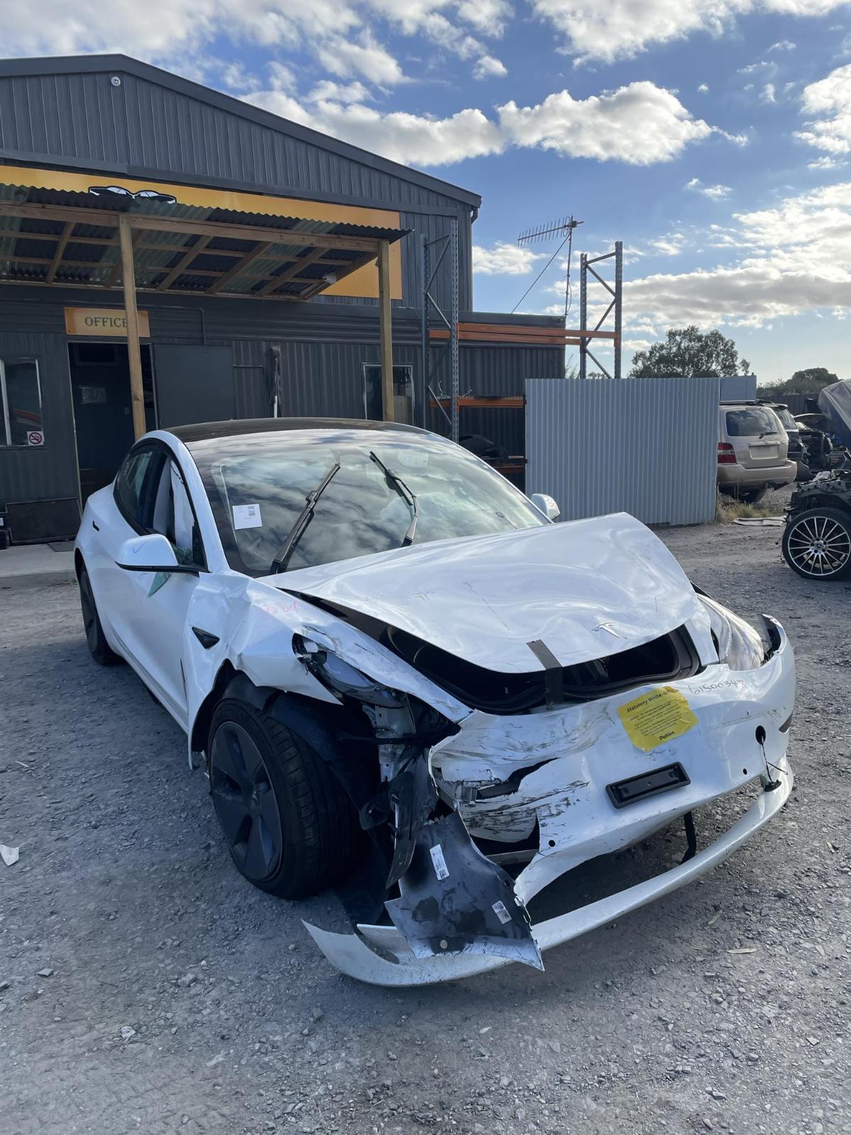 Battery Model 3 Tesla 2023